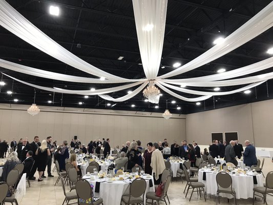 ROBERTS CENTRE - Updated October 2025 - 10 Photos - 123 Gano Rd ...