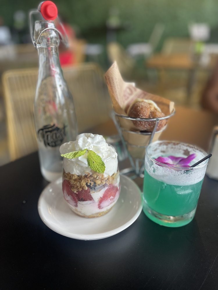 TOAST IT IZ - Updated July 2024 - 102 Photos & 49 Reviews - 9204 S ...