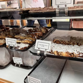 LONG’S BAKERY - Updated September 2025 - 233 Photos & 411 Reviews ...