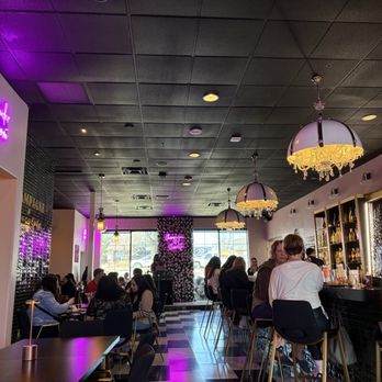 CHAMPAGNE & CHOCOLATE - Updated August 2025 - 540 Photos & 161 Reviews ...