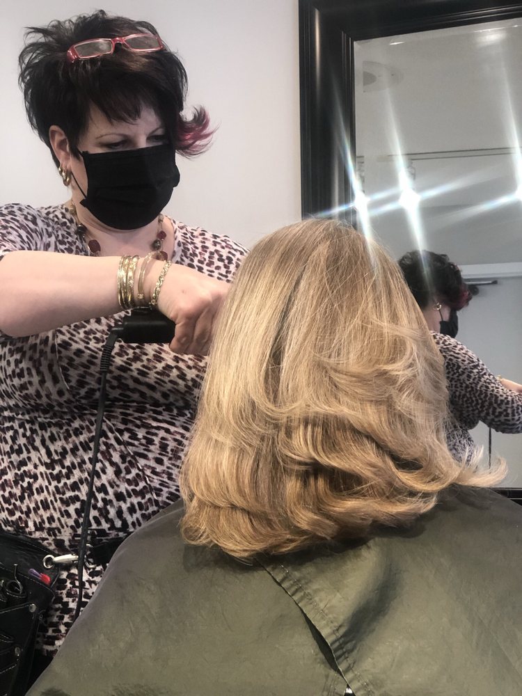 RENZO SALON - Updated October 2025 - 84 Photos & 17 Reviews - 1352 Main ...