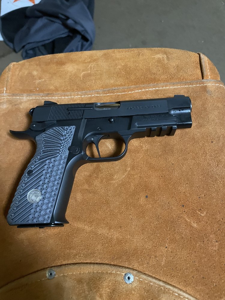 AMERICA’S GUNSMITH SHOP - Updated January 2026 - 37 Photos - 300 S Pine ...