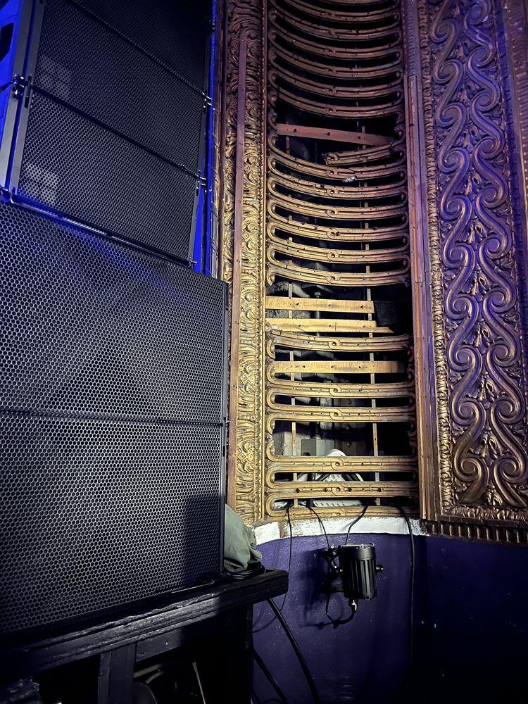 The Riviera Theater, Chicago | Roadtrippers