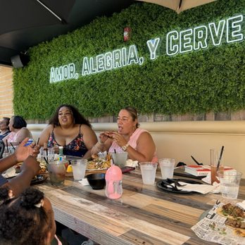 OLA RESTOBAR - Updated November 2024 - 513 Photos & 530 Reviews - 11040 ...