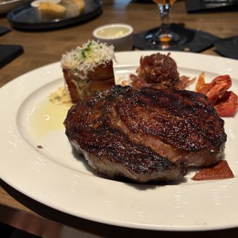 ENTOURAGE - Updated June 2025 - 512 Photos & 217 Reviews - 796 Illinois ...