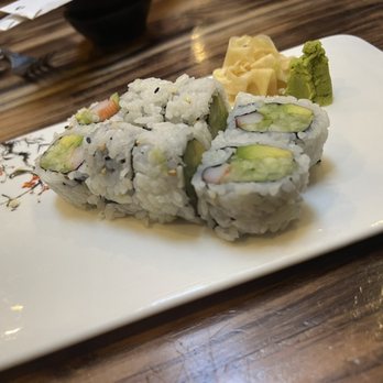 SUMO - Updated July 2024 - 100 Photos & 77 Reviews - 111 E Yakima Ave ...