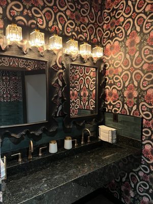 DUSK LOUNGE - Updated August 2025 - 62 Photos - 409 Massachusetts Ave ...