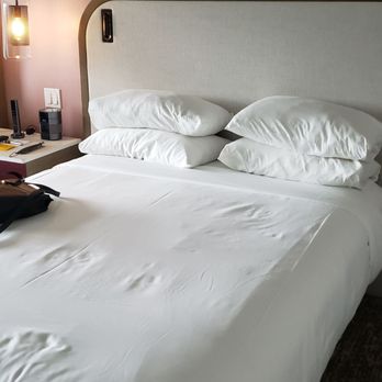 CORQUE HOTEL - Updated May 2024 - 753 Photos & 627 Reviews - 400 Alisal ...