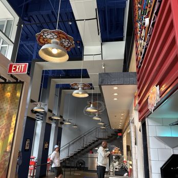 HI-POINTE DRIVE-IN - Updated October 2025 - 211 Photos & 216 Reviews ...