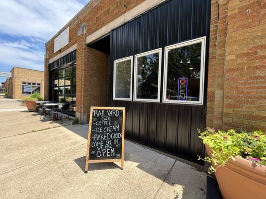 THE RAILYARD - Updated December 2025 - 39 Photos & 14 Reviews - 2242 S ...