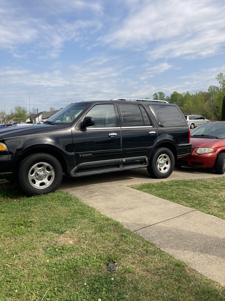 CURTIS HESTER MOTOR SALES - 306 Memorial Blvd, Springfield, Tennessee ...