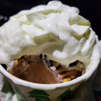 SHIVERS FROZEN CUSTARD & COFFEE - Updated October 2025 - 92 Photos ...