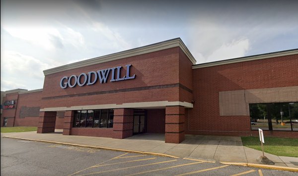GOODWILL- AUSTIN PEAY STORE - Updated September 2025 - 3830 Austin Peay ...