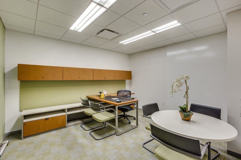 CARR WORKPLACES AON CENTER - 36 Photos - 200 E Randolph St, Chicago, IL ...