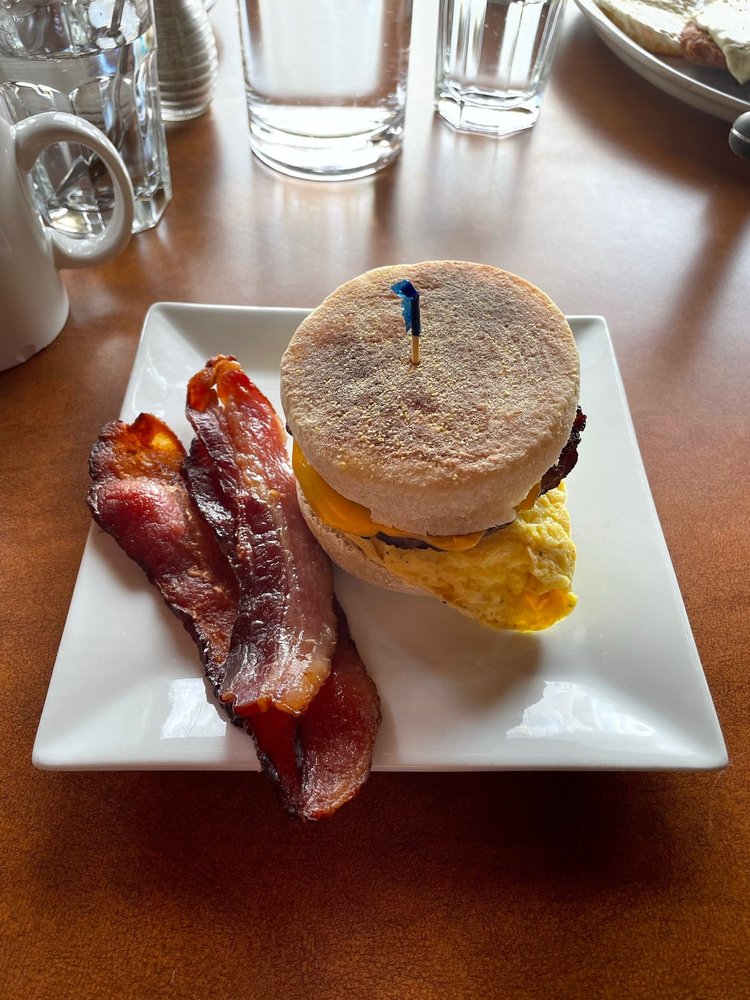 ALMONT RESORT & RESTAURANT - Updated August 2025 - 43 Photos & 44 ...