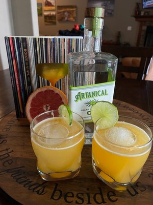 FOX TRAIL DISTILLERY - 79 Photos & 59 Reviews - 2121 S Bellview Rd ...