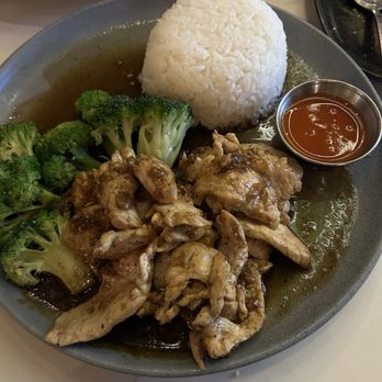 TIKI THAI - Updated October 2024 - 795 Photos & 390 Reviews - 12100 ...