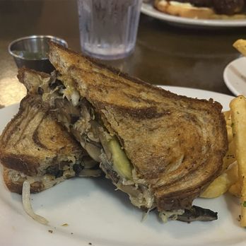 TWENTY TAP - Updated October 2025 - 604 Photos & 666 Reviews - 5406 N ...