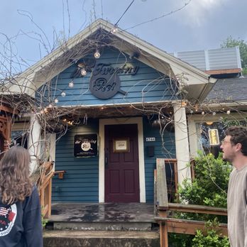 THE TURNING PEEL - Updated July 2025 - 366 Photos & 129 Reviews - 4546 ...