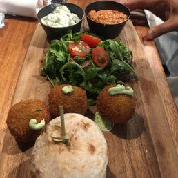 COOK - Updated December 2025 - 108 Photos & 104 Reviews - 109 Chapel St ...