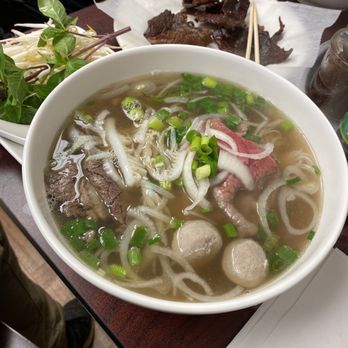 PHO ZAP ZAP - Updated February 2025 - 57 Photos & 46 Reviews - 389 Smith St, Providence, Rhode ...