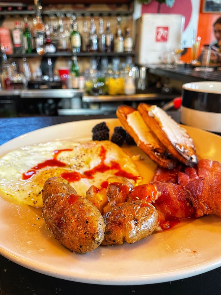 SHUGA’S - 1226 Photos & 1675 Reviews - 702 S Cascade Ave, Colorado ...