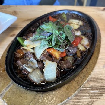 PHO LEGEND - Updated June 2024 - 499 Photos & 477 Reviews - 209 S ...