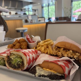 SOFTIES BURGER - Updated August 2025 - 61 Photos & 38 Reviews - 835 W ...