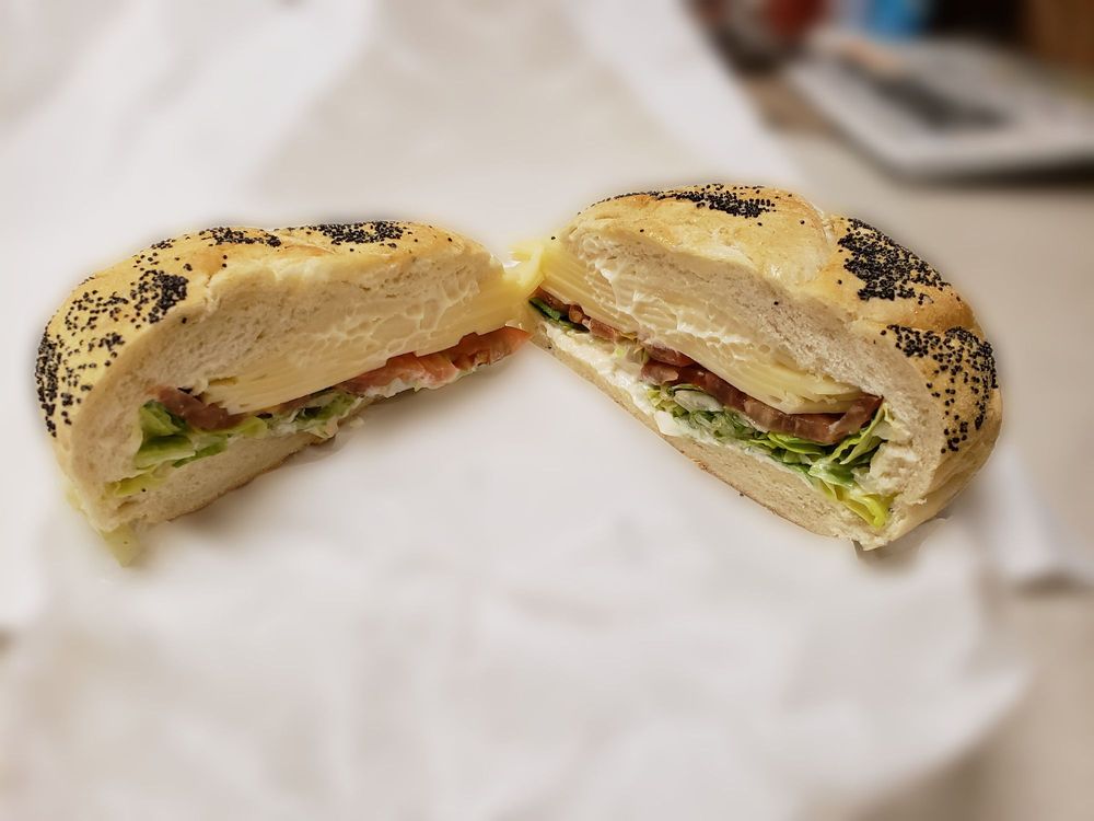 K & D DELI - Updated December 2025 - 22 Photos & 55 Reviews - 4 Taft ...