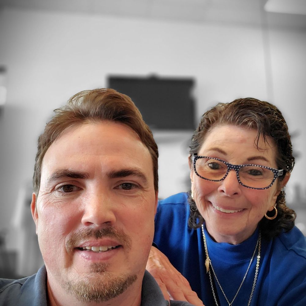 Erin Krug's Instagram, Twitter & Facebook on IDCrawl