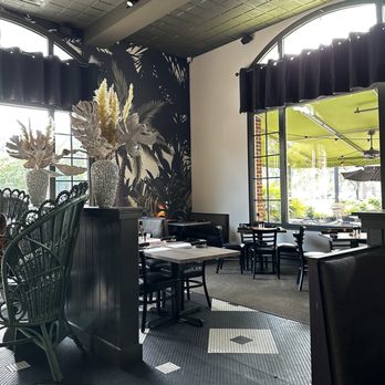 TRUFFLES CAFE - Updated April 2025 - 206 Photos & 283 Reviews - 91 ...