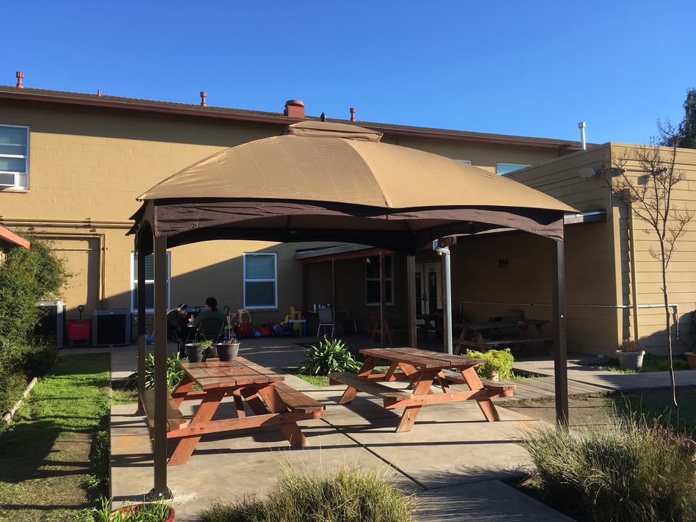 NEW DIRECTIONS - Updated December 2025 - 11 Photos - 1981 Cherokee Rd ...