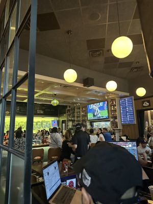 THE COMMON TABLE - Updated May 2025 - 981 Photos & 799 Reviews - 6740 ...