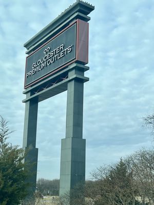GLOUCESTER PREMIUM OUTLETS - Updated July 2025 - 104 Photos & 143 ...