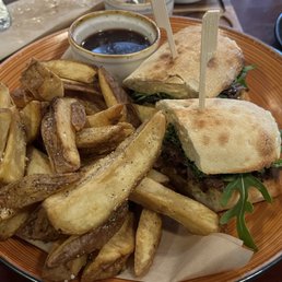 FEAST AT 316 - Updated August 2025 - 467 Photos & 661 Reviews - 316 NE ...