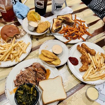 SAW’S SOUL KITCHEN - 1148 Photos & 1020 Reviews - 215 41st St S ...