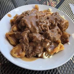 POUTINEVILLE - 632 Photos & 599 Reviews - 1365 Rue Ontario E, Montréal ...