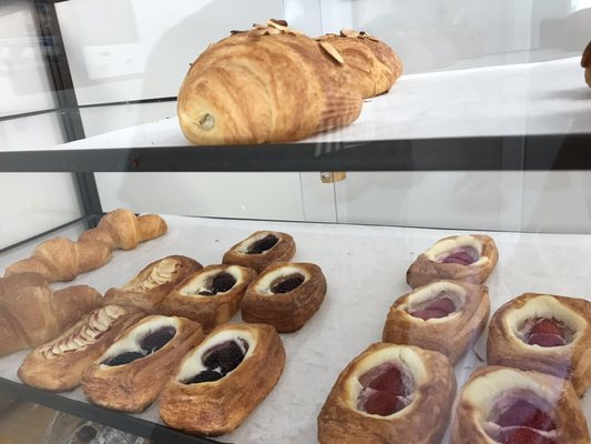 THE BREAD GAL - 16 Photos & 16 Reviews - 411 Hancock St, Saginaw ...