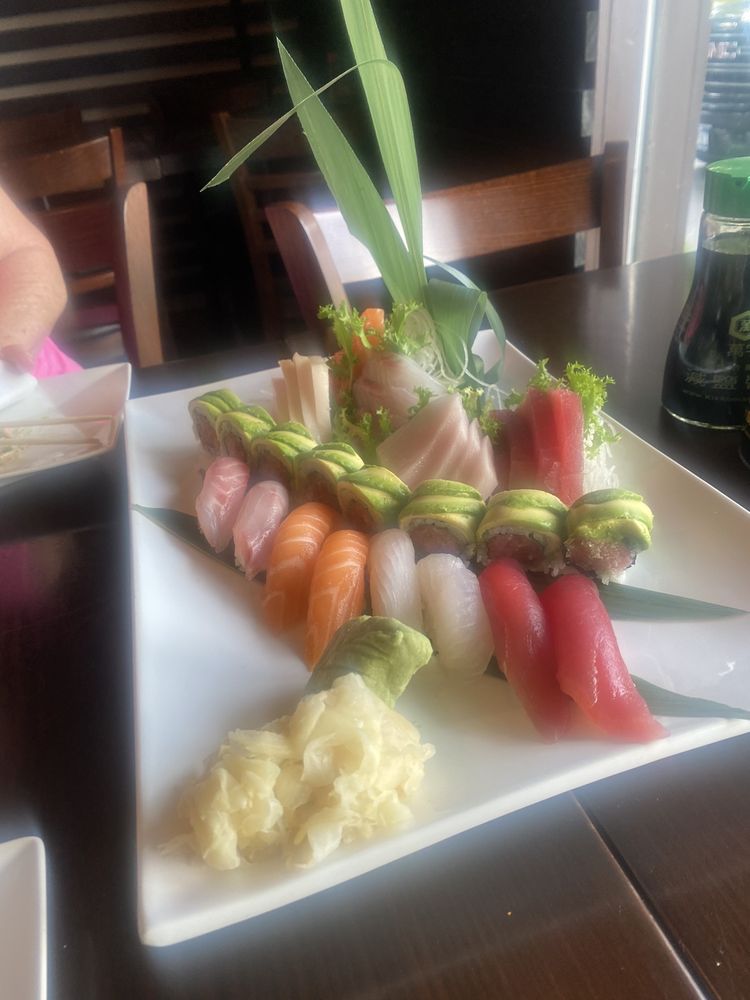 ZAKURA JAPANESE RESTAURANT - Updated May 2025 - 23 Photos & 52 Reviews ...