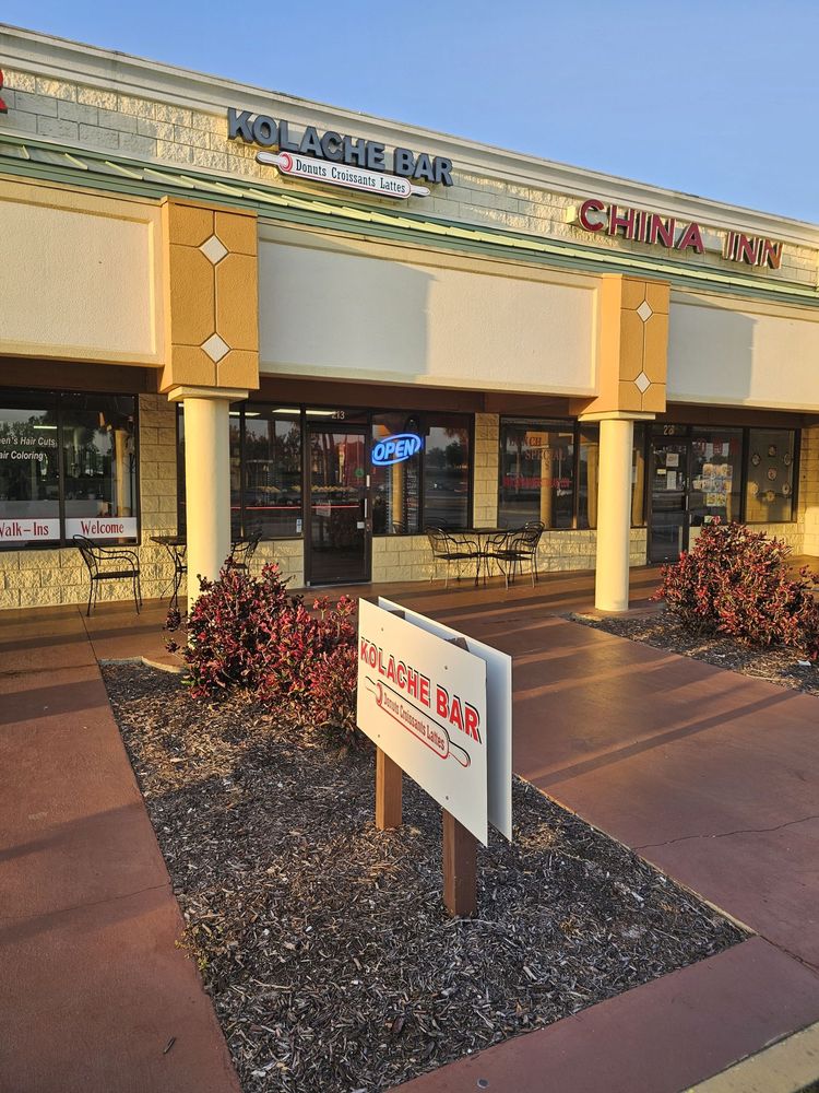 KOLACHE BAR - Updated May 2024 - 30 Photos & 34 Reviews - 213 Crockett ...