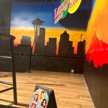 LAUGHS COMEDY CLUB - Updated October 2025 - 94 Photos & 222 Reviews ...