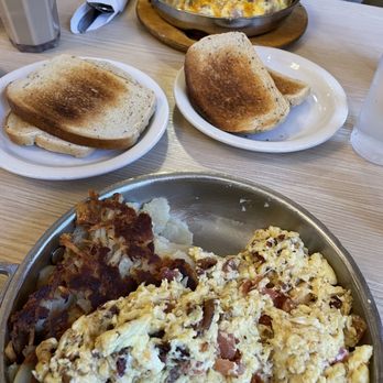 TEMPO CAFE - 554 Photos & 941 Reviews - 6 E Chestnut St, Chicago ...