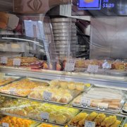 LONG’S FAMILY PASTRY - 784 Photos & 342 Reviews - 715 N Spring St, Los ...