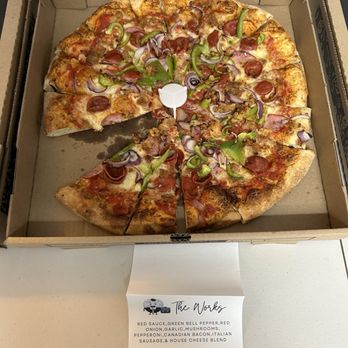 PINTHOUSE PIZZA - Updated June 2024 - 1037 Photos & 1325 Reviews - 4729 ...