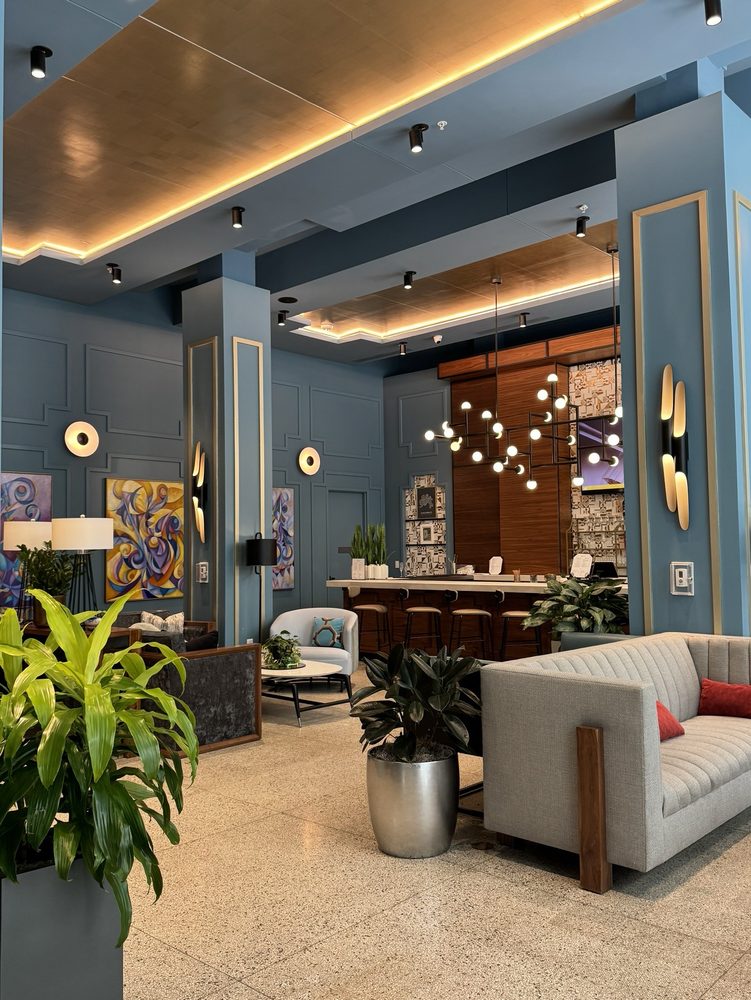 KINLEY, CINCINNATI DOWNTOWN, A TRIBUTE PORTFOLIO HOTEL - Updated ...