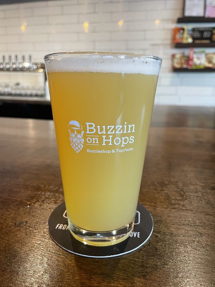 BUZZIN ON HOPS BOTTLE SHOP & TAPROOM - 101 E Vineyard Ave, Livermore ...