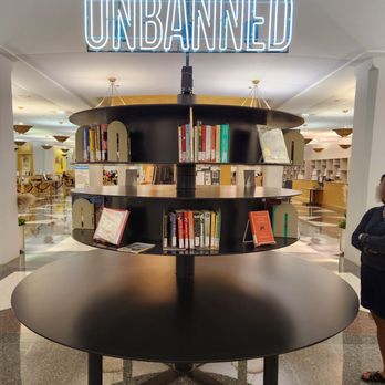 HAROLD WASHINGTON LIBRARY CENTER - CHICAGO PUBLIC LIBRARY - Updated ...