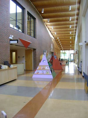 GLENSIDE PUBLIC LIBRARY DISTRICT - Updated November 2025 - 16 Photos ...