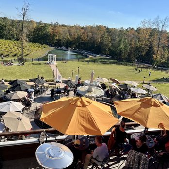 ZINCHOUSE WINERY & BREWERY - Updated March 2025 - 242 Photos & 116 ...