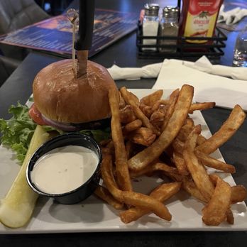 FLOWING TIDE PUB 10 - Updated July 2025 - 93 Photos & 62 Reviews - 9716 ...